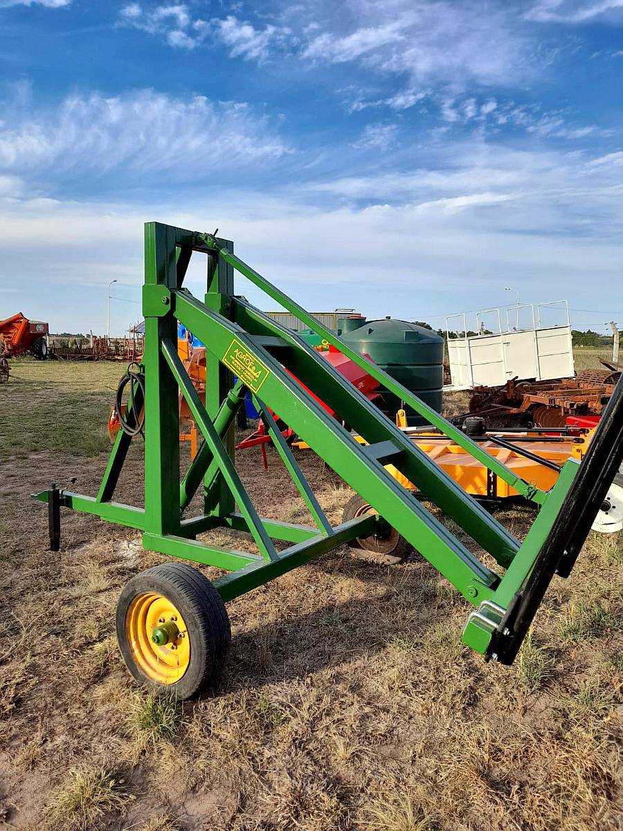 Pinche Elevador de Rollos - Año: 2022 - Agroads