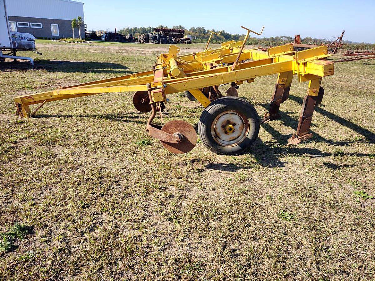 Paratil Descompactador de 6 Timones Rectos - Agroads