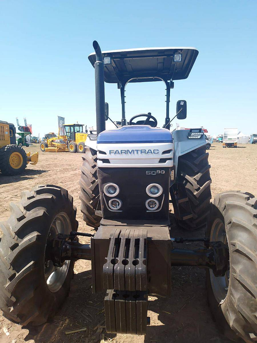 Tractor Farmtrac 6090 Doble Tracción - 90 HP - Año: 2023 - Agroads