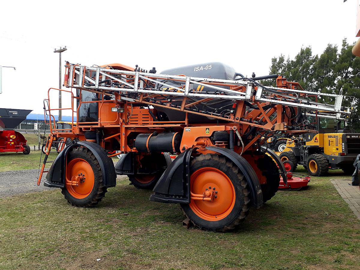 Jacto Uniport Star 3000 Lts 28 Mts de Barra con Piloto AT - Agroads