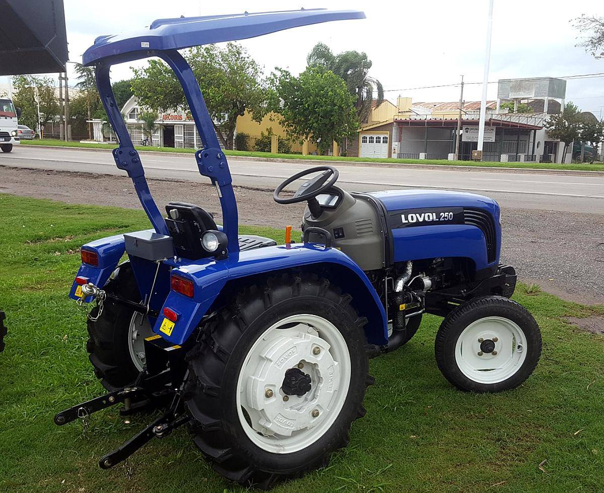 Tractor Lovol Modelo TE250 - Año: 2019 - u$s 13.415 - Agroads