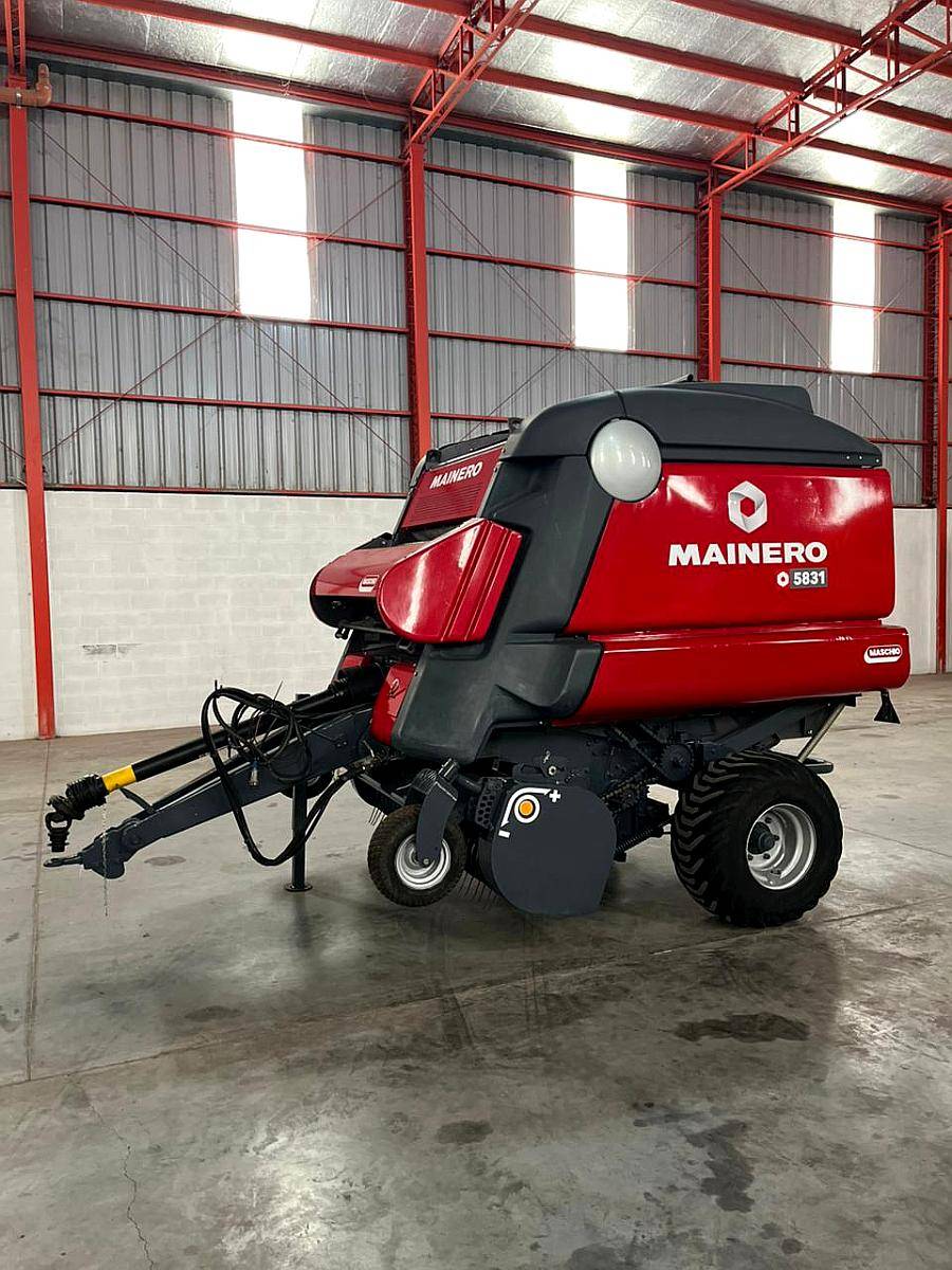 Rotoenfardadora Mainero Maschio 5831 - u$s 60.000 - Agroads