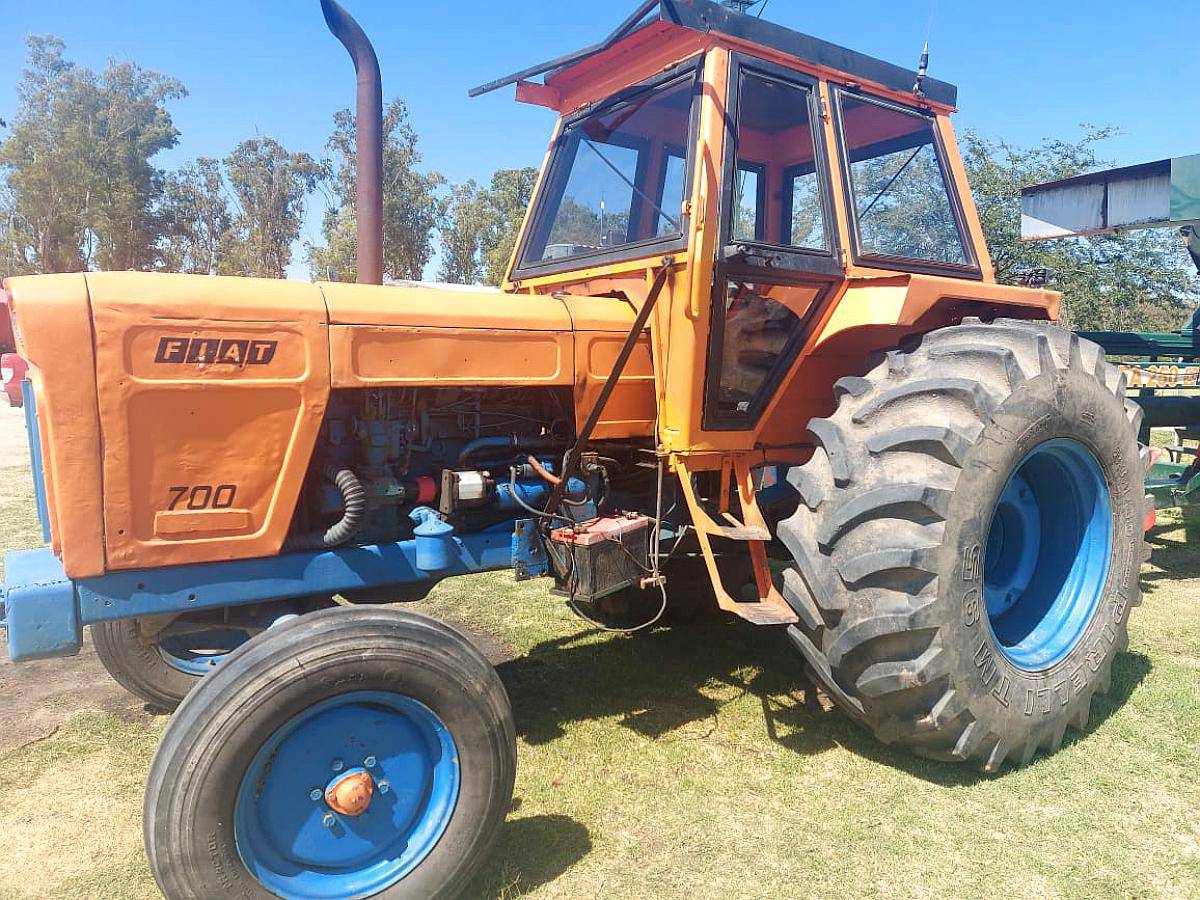 Vendo Fiat 700 en Buen Estado con Motor 354 Fase 2 - Agroads