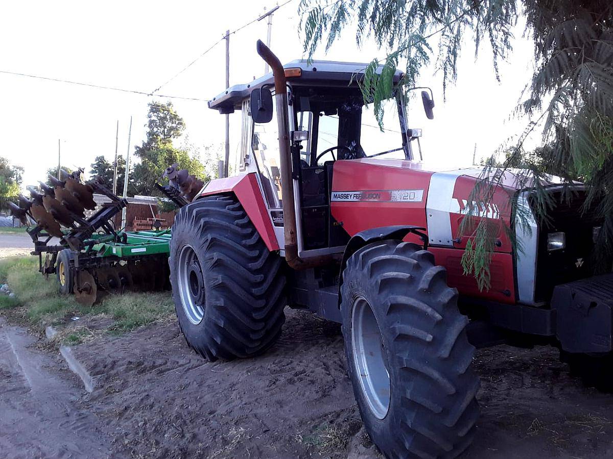 Se Vende Tractor Massey Ferguson 5120 - Año: 1998 - Agroads