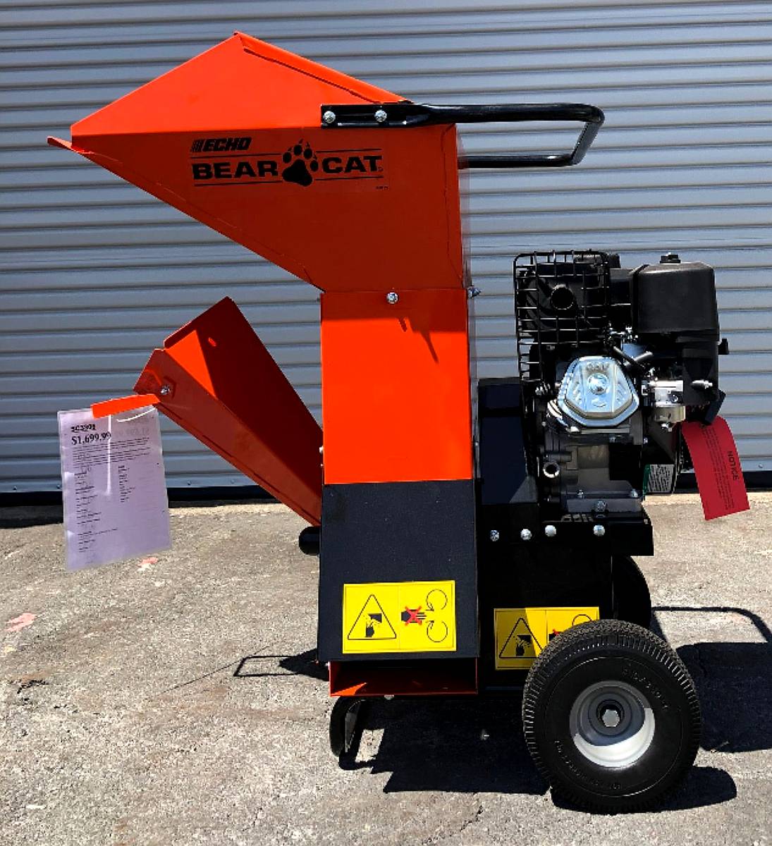 Chipeadora Echo Bear CAT SC 3013 - 2.021 / Ramas 8 - 10 CM. - Agroads