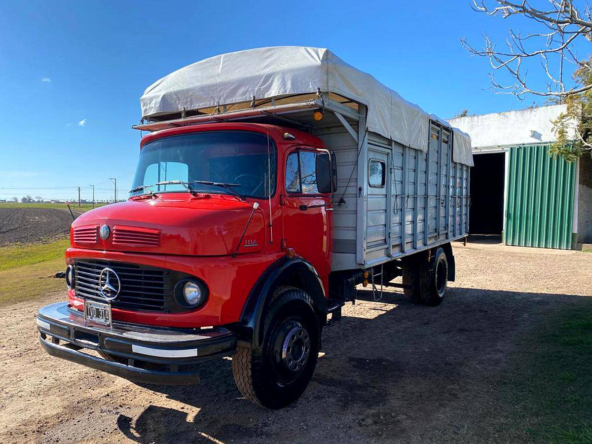 Vendo Mercedes Benz 1114 Modelo año 84 Turbo - Año: 1984 - Agroads