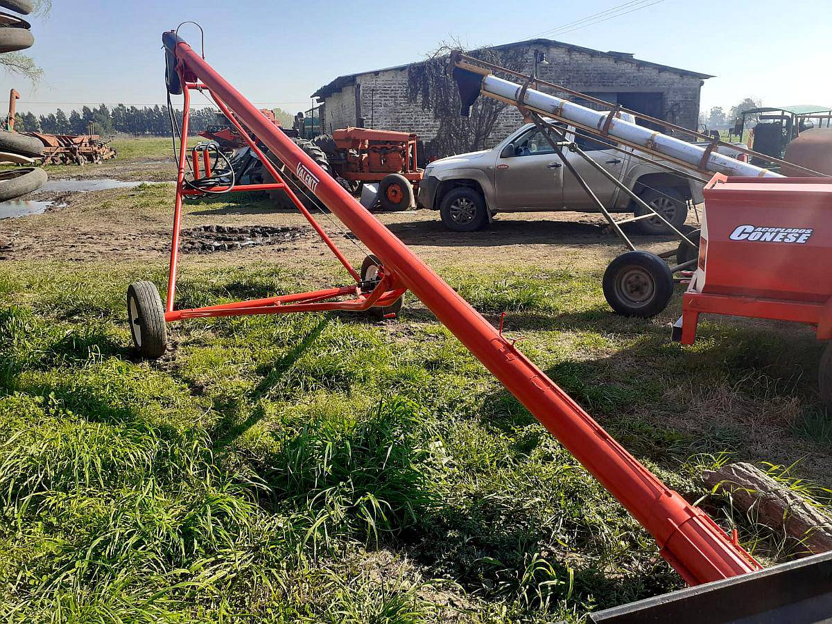 Chimango Hidraulico de 7mts Valenti con Inoculador - Agroads