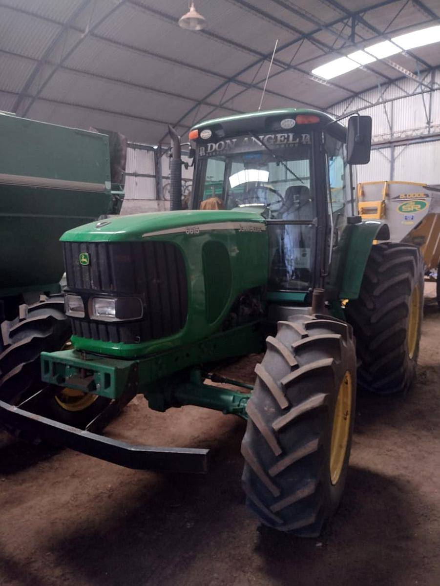 Tractor John Deere 6615 - Año: 2007 - u$s 85.000 - Agroads
