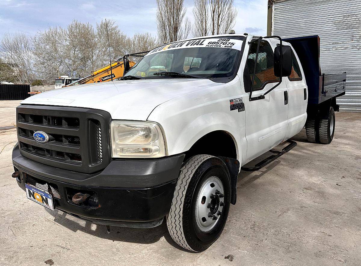 Ford 4000 Doble Cabina año 2010 - Año: 2010 - u$s 25.000 - Agroads