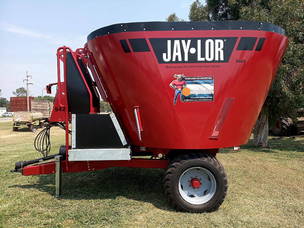 Mixer Vertical Jaylor 5425 - Año: 2022 - Agroads