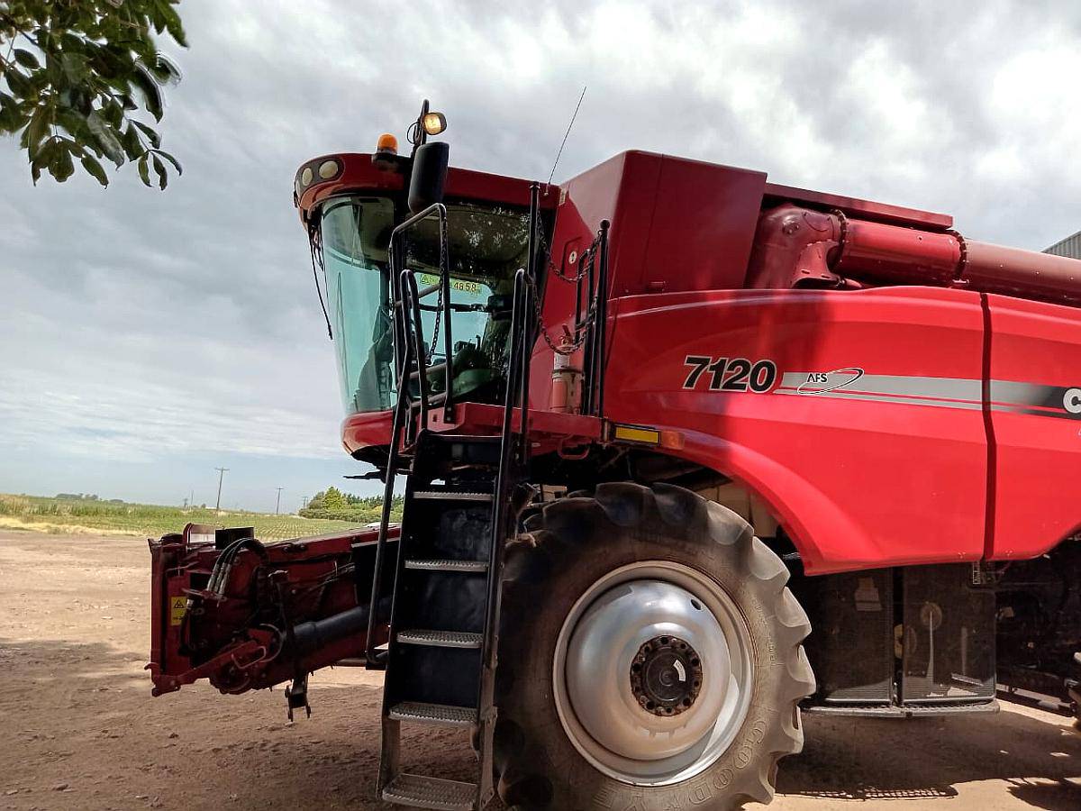 Case 7120 año 2013 - Año: 2013 - u$s 350.000 - Agroads