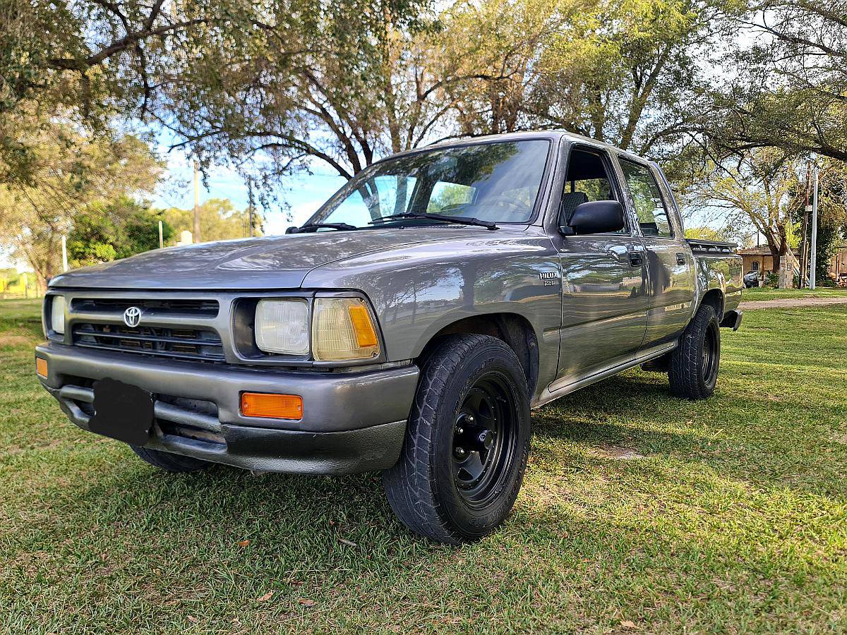 Toyota Doble Cabina 4X2 - Año: 1998 - $ 4.655.000 - Agroads