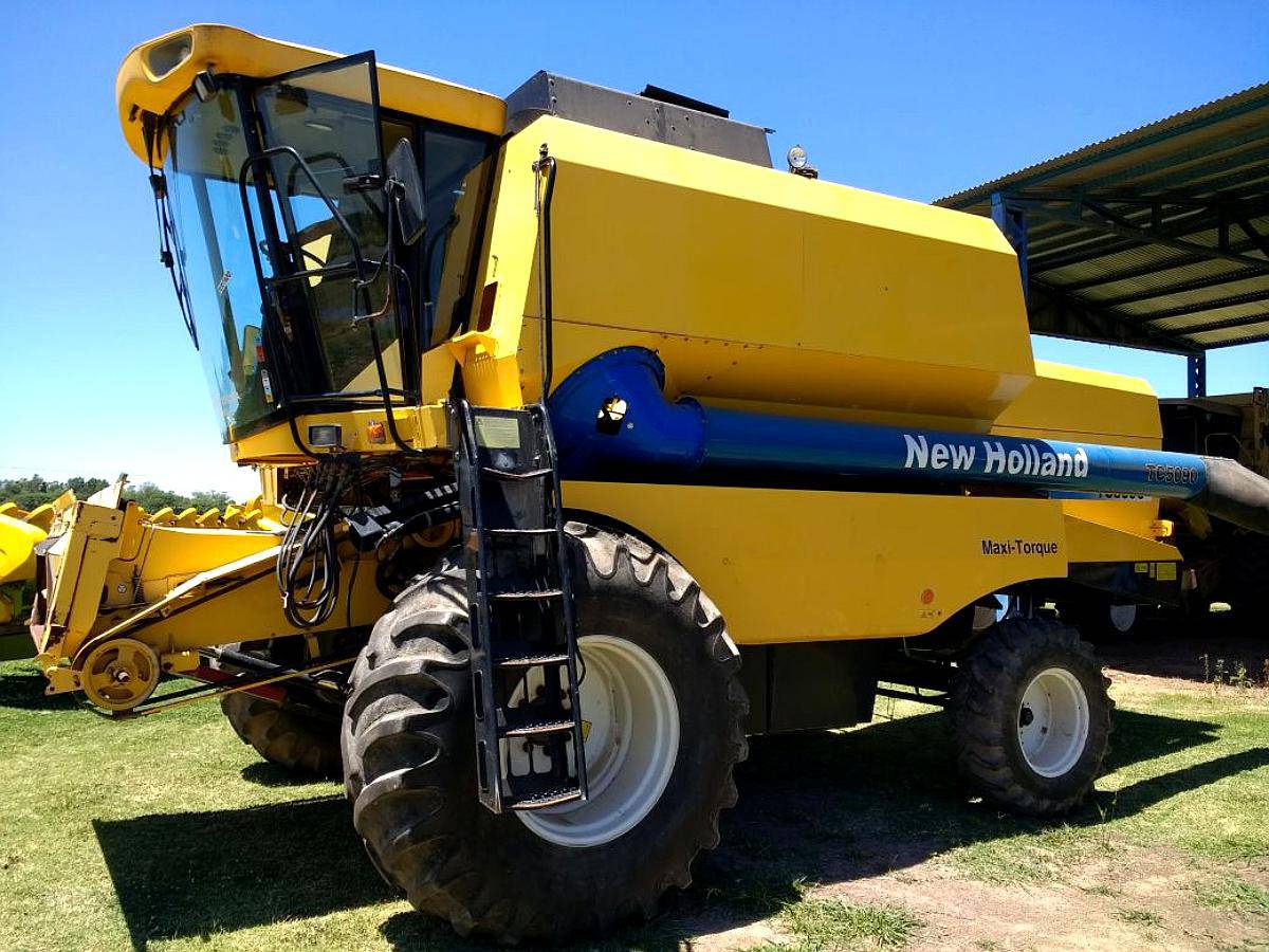 Cosechadora New Holland TC5090 - año 2008 - Consultar Precio - Agroads