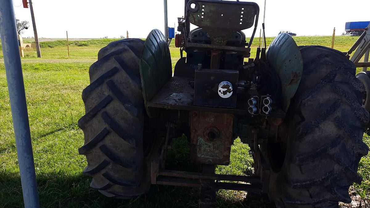 Tractor Deutz 70 sin Techo - $ 320.000 - Agroads