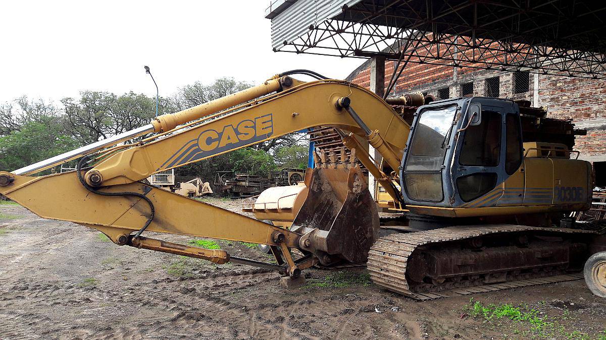 Excavadora Case 9030 B - Año: 2007 - u$s 80.000 - Agroads