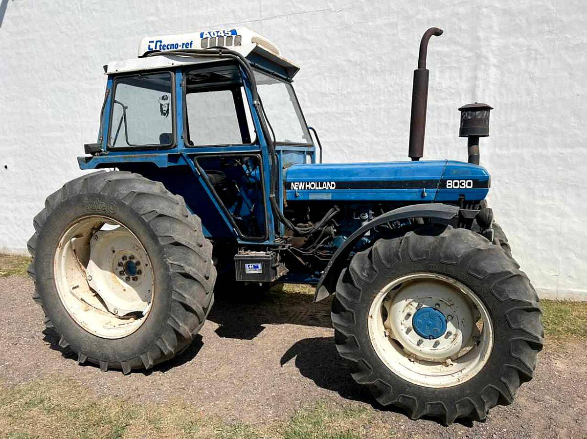 Ford 8030. 130 HP Impecable Estado 4X4 - Agroads