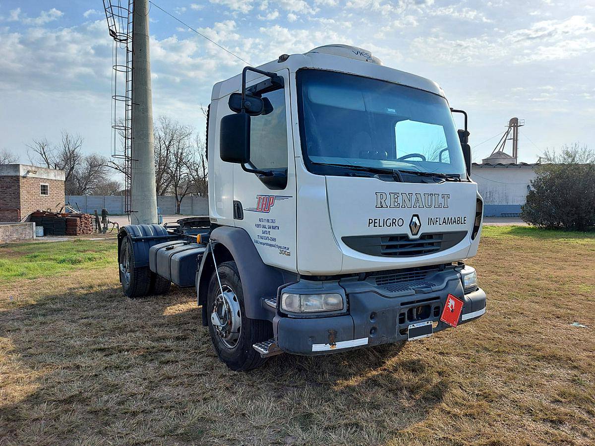 Camion Renault Midlum 300 DXI - Año: 2008 - u$s 30.020 - Agroads