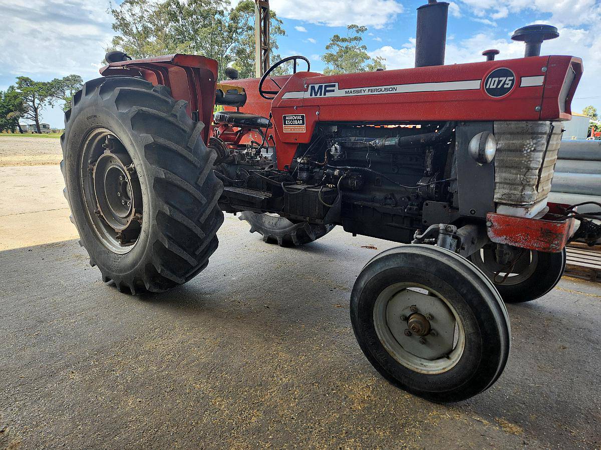 Tractor Massey Ferguson 1075 - Año: 1985 - Agroads