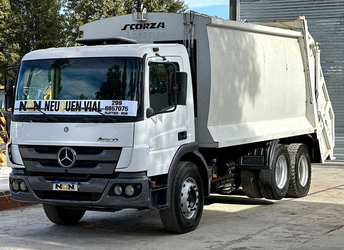 Mercedes Benz Atego 1725 año 2015 - Año: 2015 - Agroads