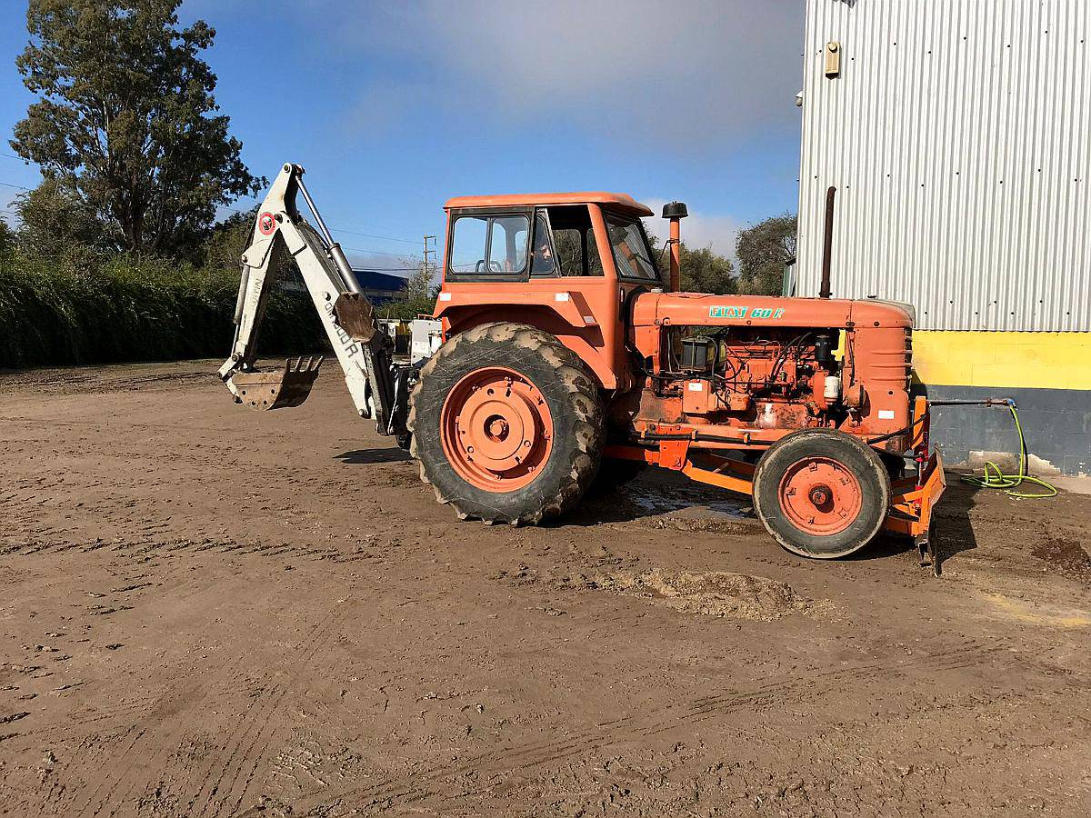 Tractor Fiat 60 con Retro - Agroads