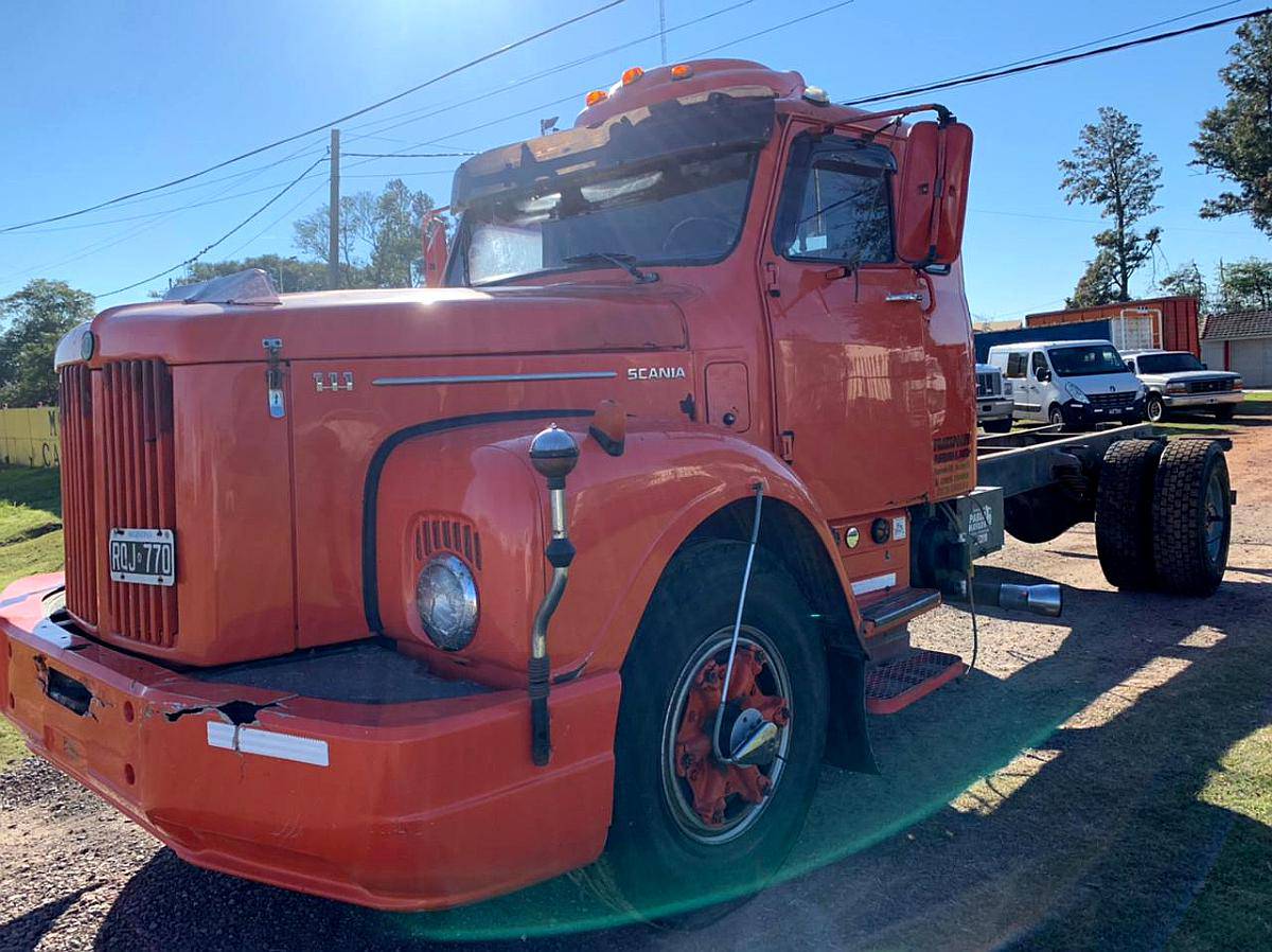 Scania 111 Chasis Largo - Año: 1978 - Agroads