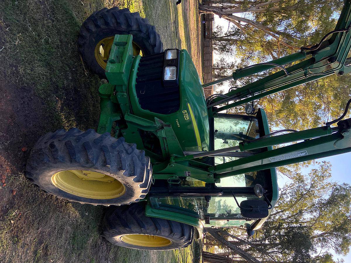 John Deere 5725 2013 - Año: 2013 - u$s 45.000 - Agroads