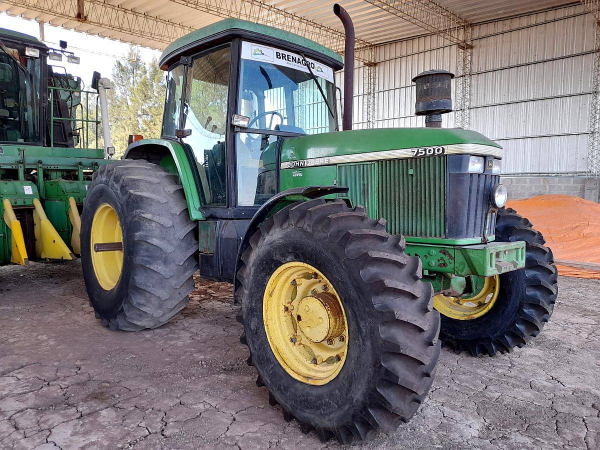 John Deere 7500 - 140hp - Año: 1999 - u$s 75.000 - Agroads