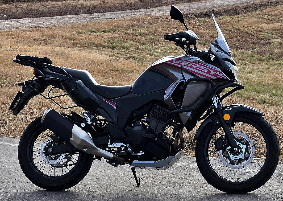 Kawasaki Versys 300 2021 - Año: 2021 - u$s 8.600 - Agroads
