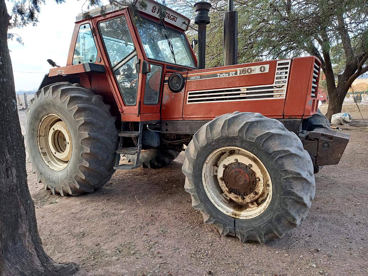 Vendo Tractor Fiatagri 160-90 - Año: 1998 - $ 5.500.000 - Agroads