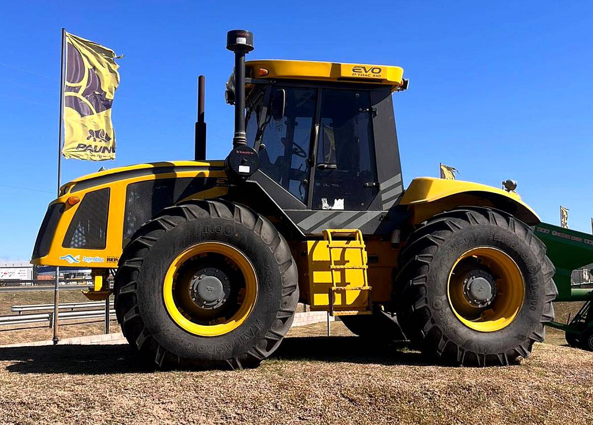 Tractor Pauny P-trac 180 - Año: 2015 - $ 15.000.000 - Agroads