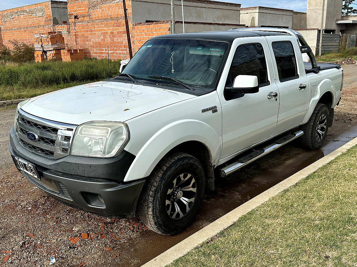 Vdo Ford Ranger 4X2 XLS 3.0l Diesel 2012 en Excelente Estado - Agroads