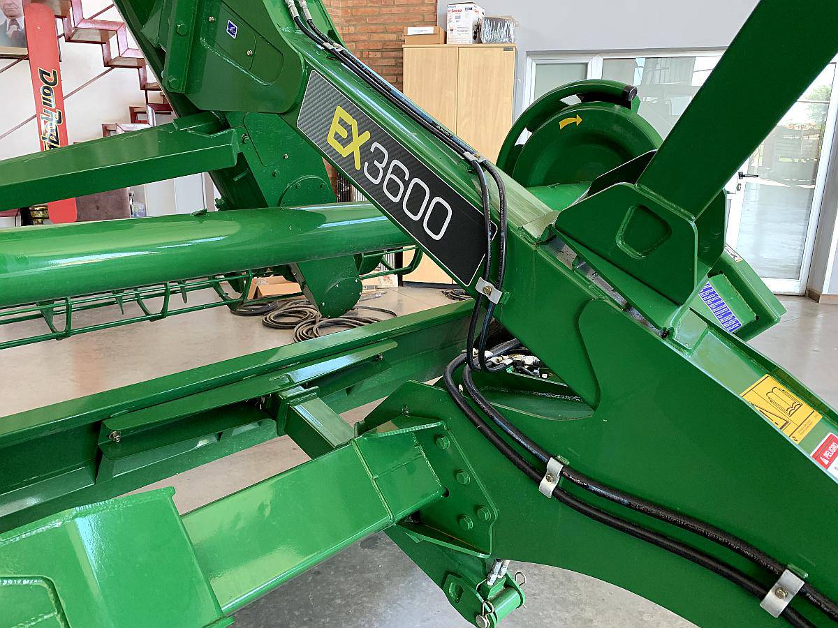 Extractor Autotrailer de Granos EX 3600- Akron - Año: 2021 - Agroads