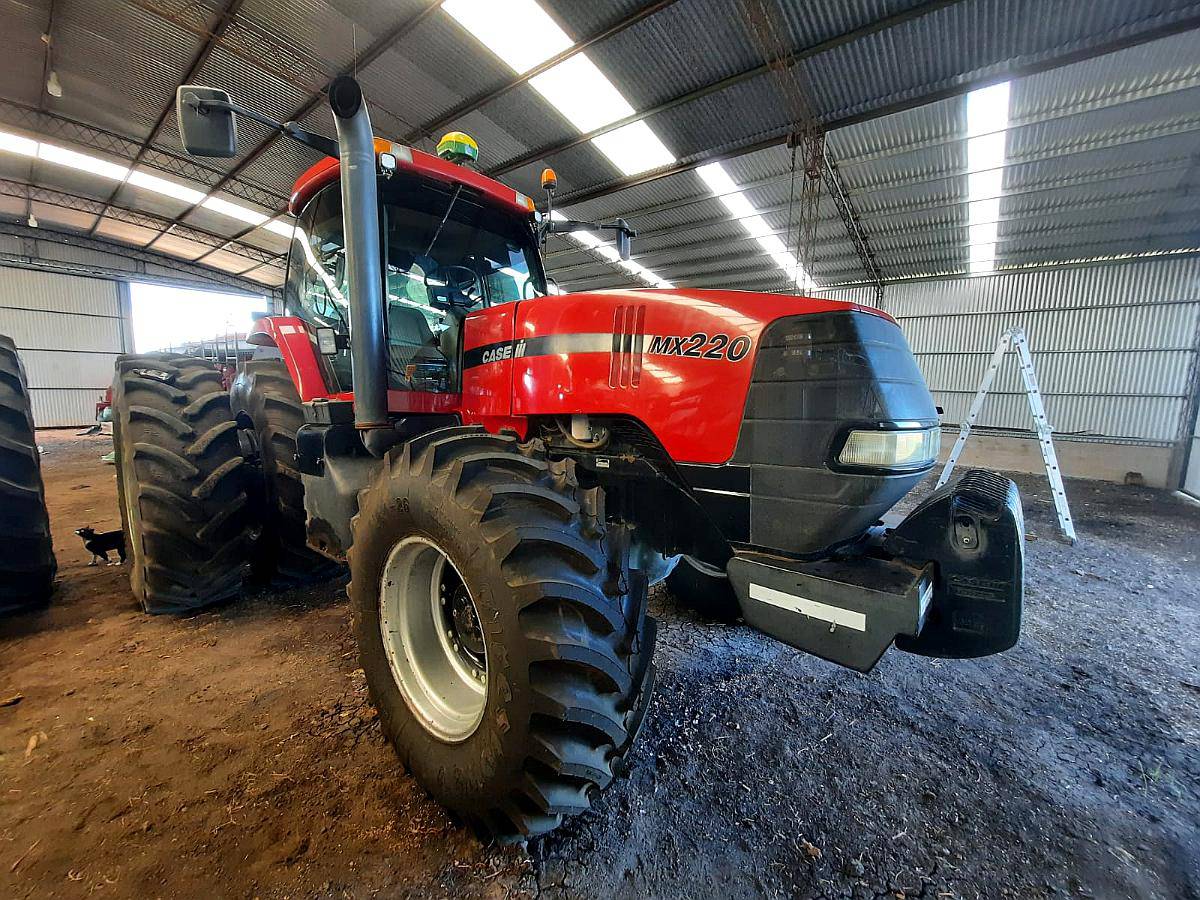 Case MX 220 año 2004 - Año: 2004 - u$s 110.000 - Agroads