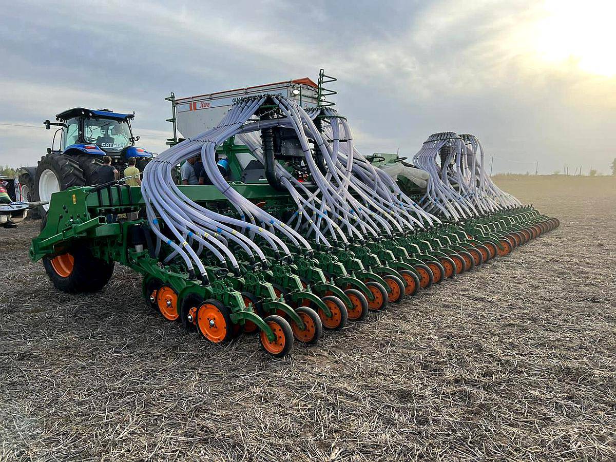 Sembradora/fertilizadora Stara Guapa Supra Winter - Agroads