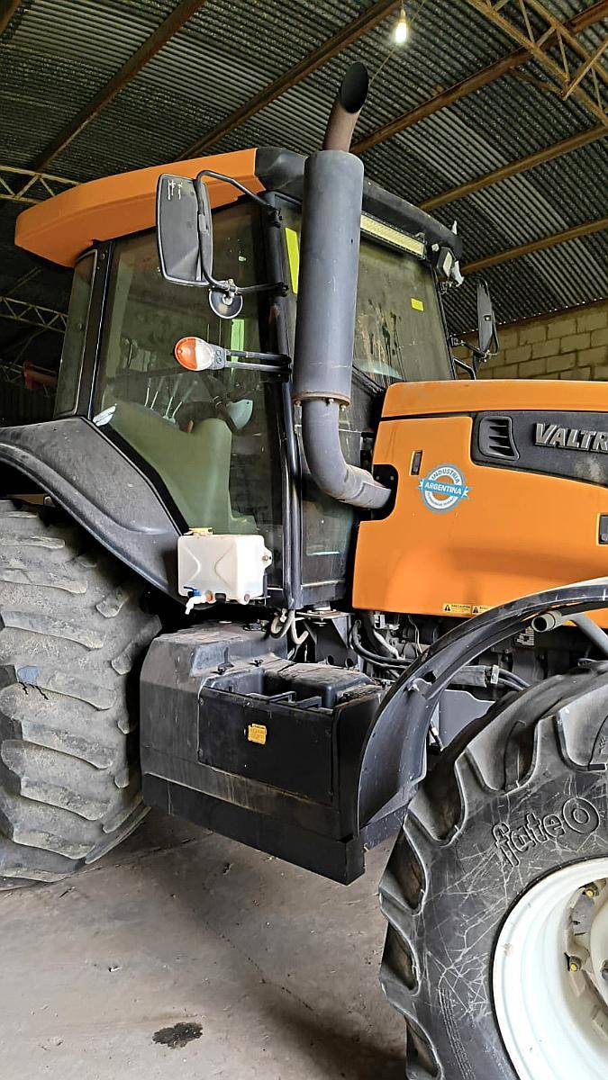 Valtra VT 190 Powershift Pocas Horas - Año: 2010 - Agroads