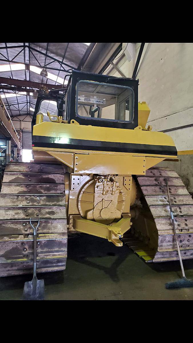 Topadora CAT D6H Lgp. - u$s 90.000 - Agroads
