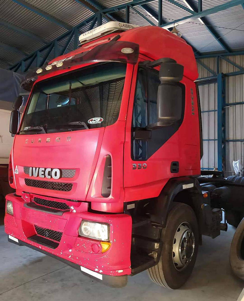 Cursor 330 año 2012 Tractor con 1.200.000 km Climatic - Agroads
