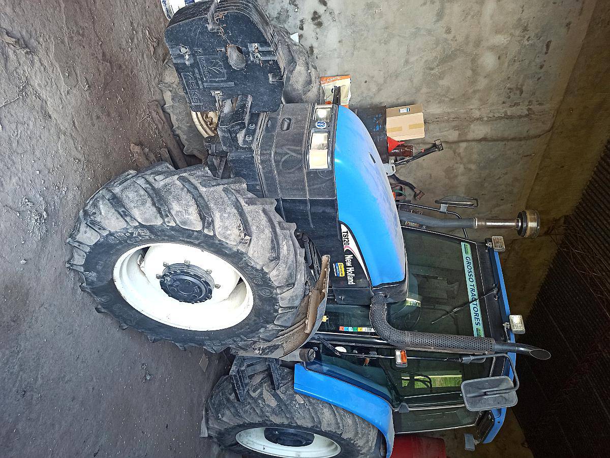 Tractor New Holland TS120 DT - Año: 2006 - $ 63.050 - Agroads