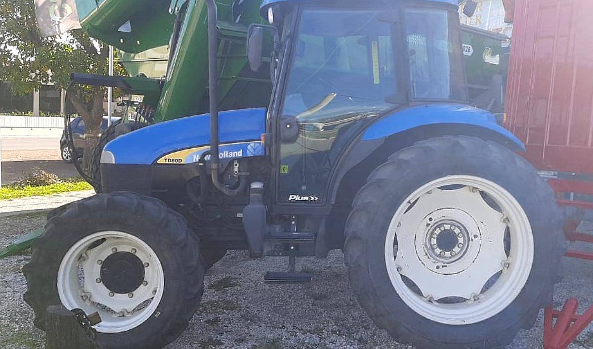 Tractor NH TD 80 HP 2008 - 4.900 Hs Reales - Excelente - Agroads