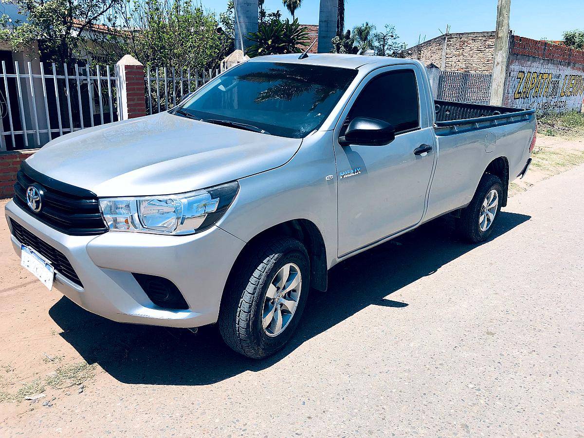 Toyota Cabina Simple 2017 - Año: 2017 - $ 5.800.000 - Agroads