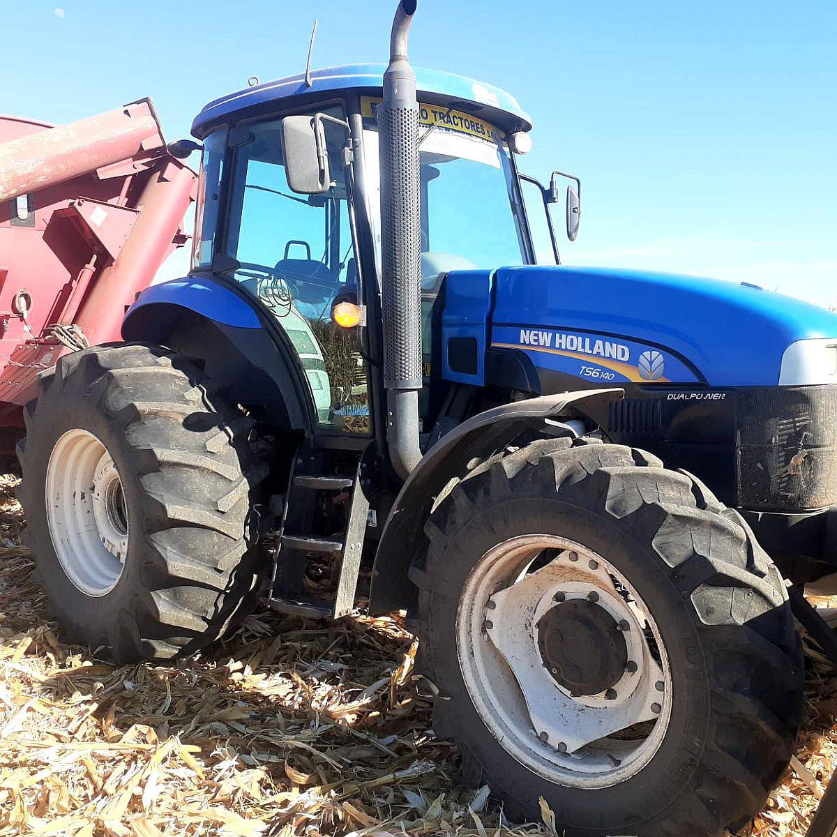 Tractor - New Holland - T6 140 HP - año 2014 - Año: 2014 - Agroads