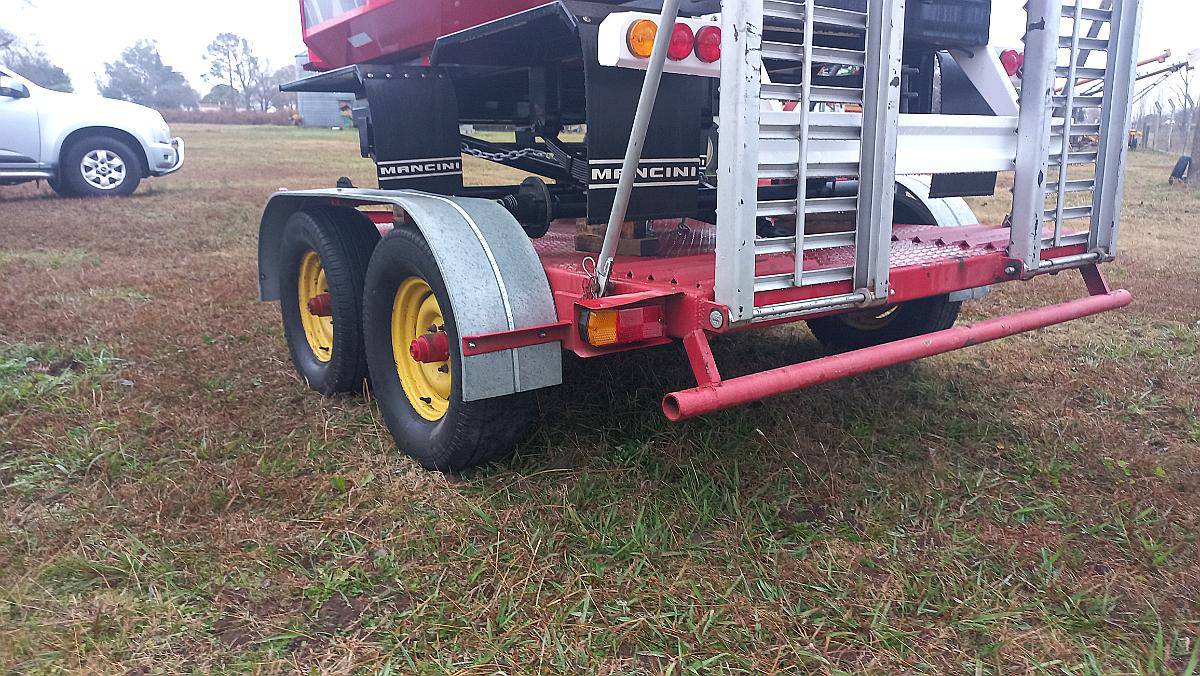 Trailers Balancin 3 Mts Largo y 1, 80 Mts Ancho en muy Buen - Agroads