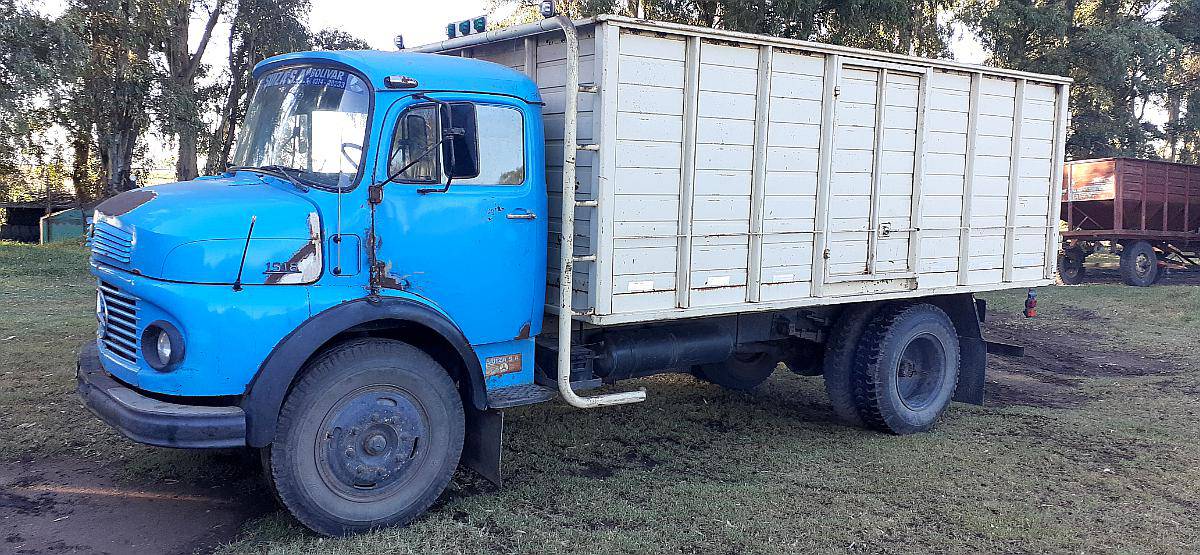 Mercedes Benz 1114 con Motor 1518 - Año: 1981 - $ 1.200.000 - Agroads