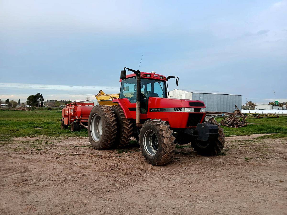Case 8920 año 98. 180hp Cummins - Año: 1998 - u$s 69.750 - Agroads