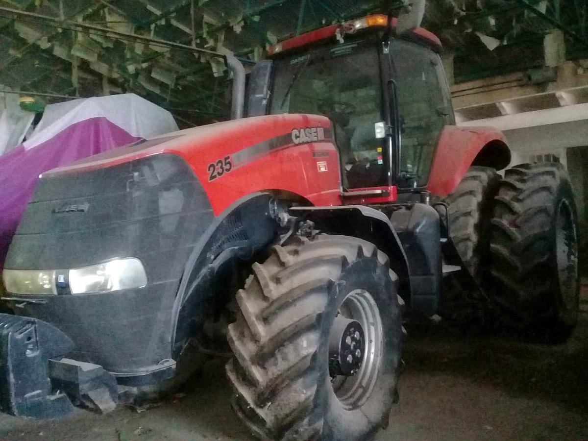 Tractor Case 225 HP - Agroads