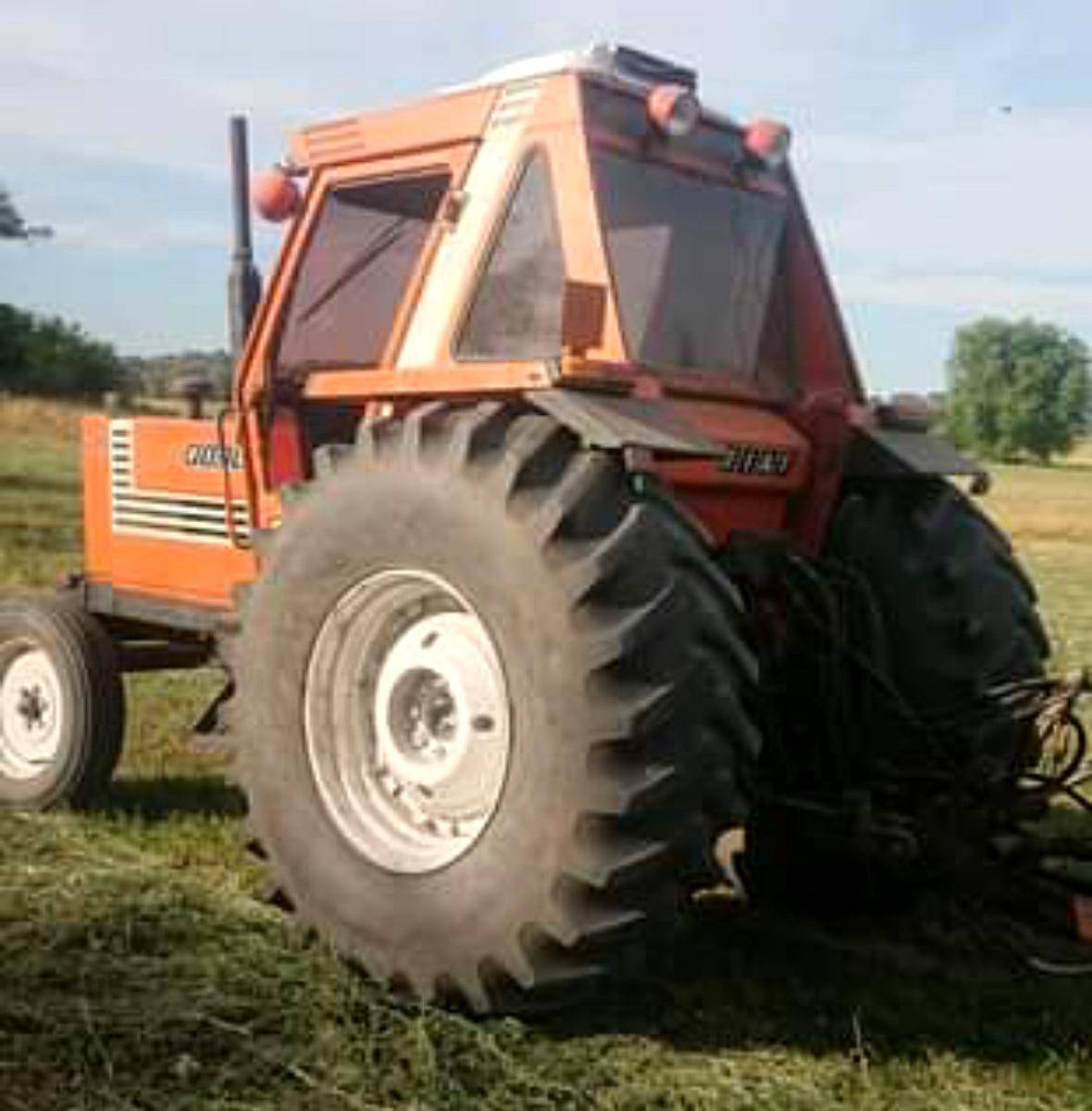 Tractor Fiat 880 Excelente - Año: 1982 - $ 1.800.000 - Agroads
