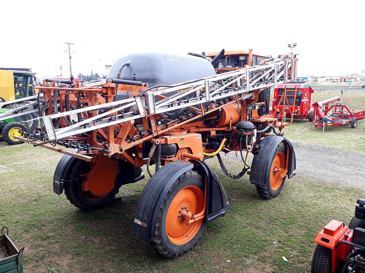 Jacto Uniport Star 3000 Lts 28 Mts de Barra con Piloto AT - Agroads