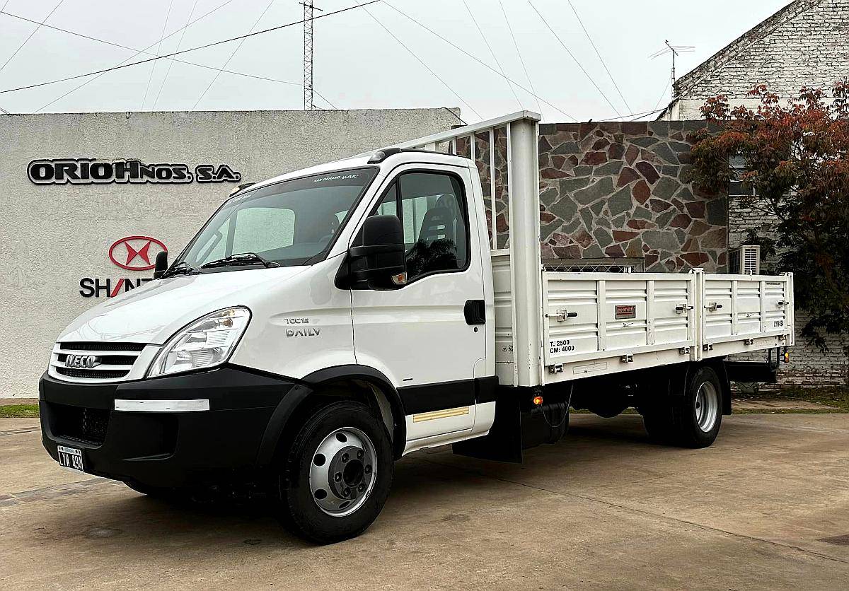Iveco Daily 70c16 Paso 4350 Chasis año 2012 Orio Hnos - Agroads