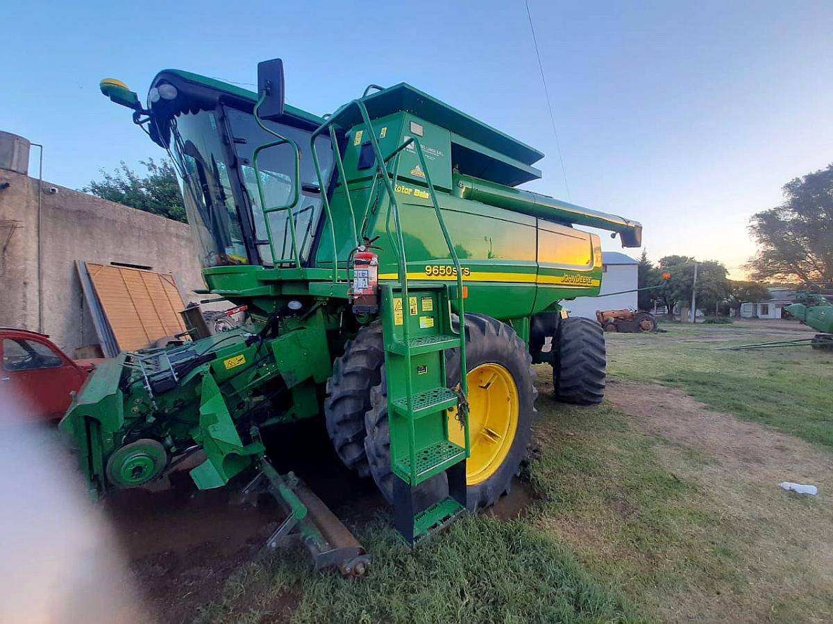 Cosechadora John Deere 9650 2008 - 30 Pies - Dual - Piloto - Agroads