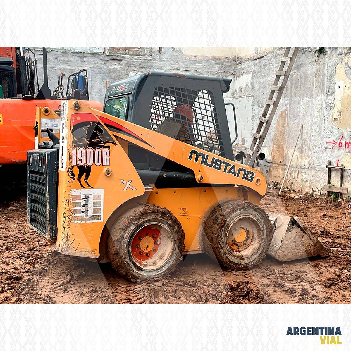 Minicargadora Mustang 1900r (id570) - Año: 2021 - Agroads